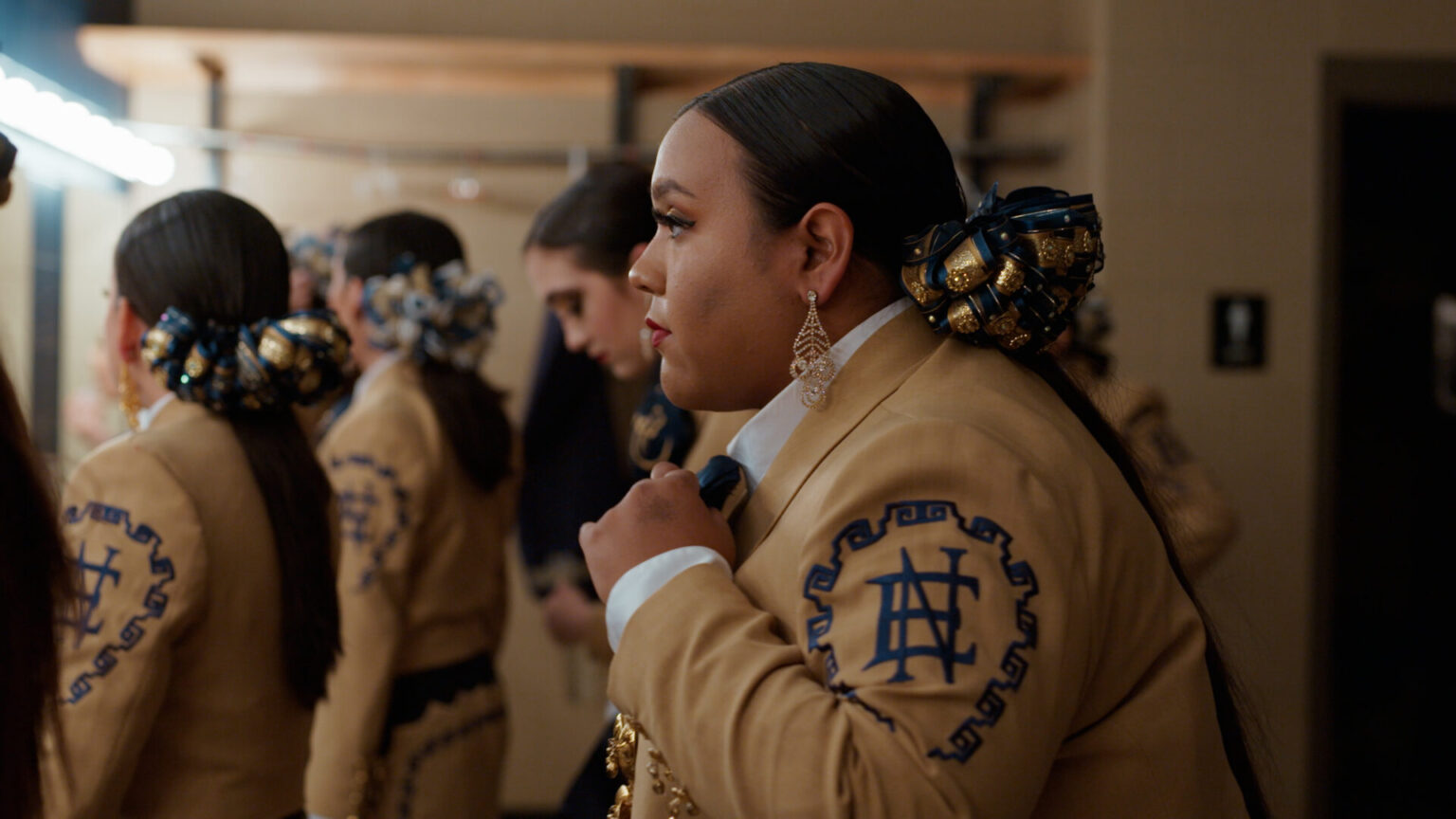 GOING VARSITY IN MARIACHI (2023) - Aspen Film